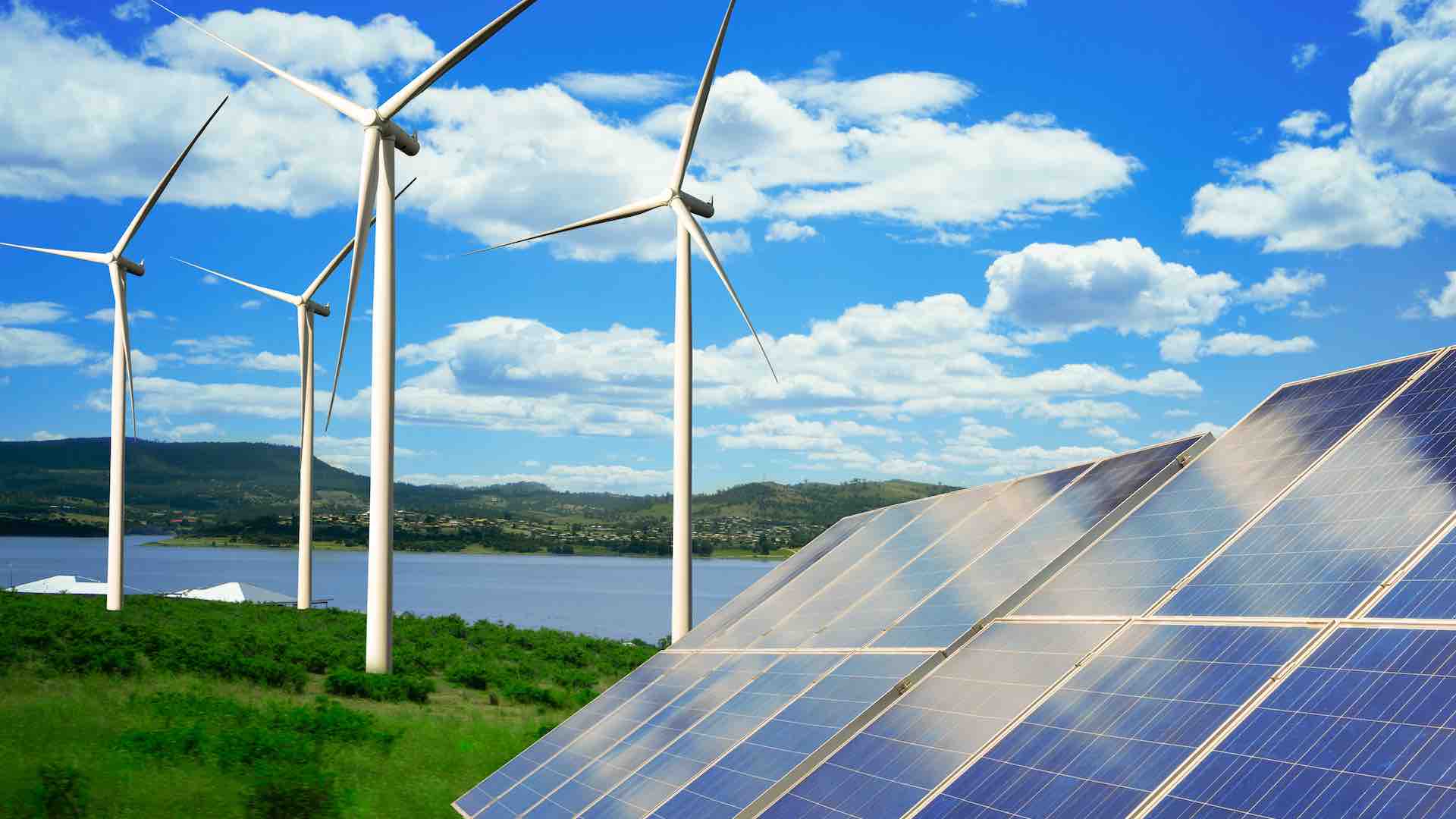 Solar and wind lead renewable growth with record low costs in 2023 - Irish Observer